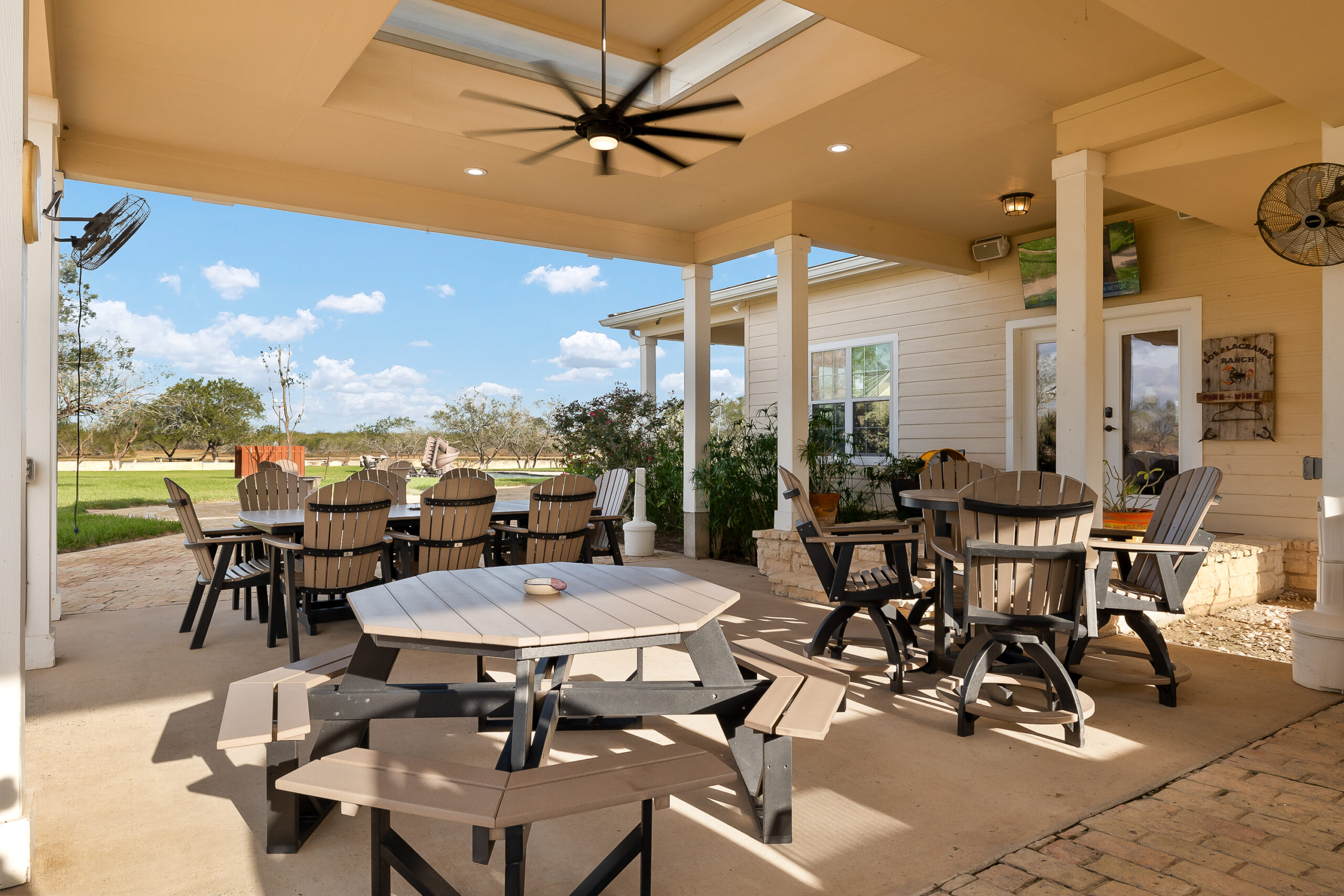 See Accommodations – Rancho Los Alacranes