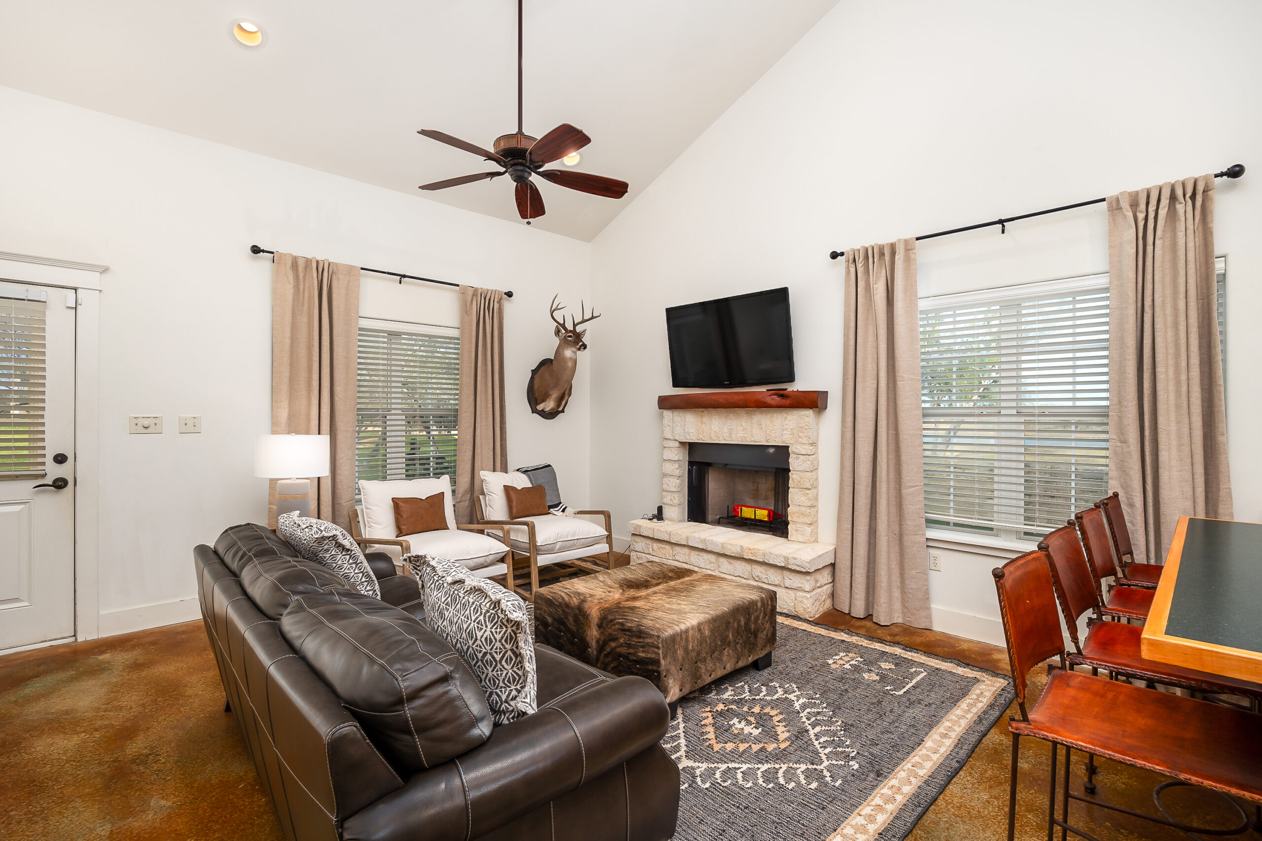 See Accommodations – Rancho Los Alacranes